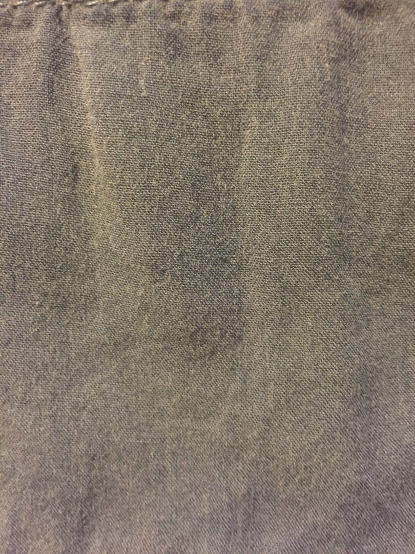 Grey fabric light texture & fraying spots | Free Textures