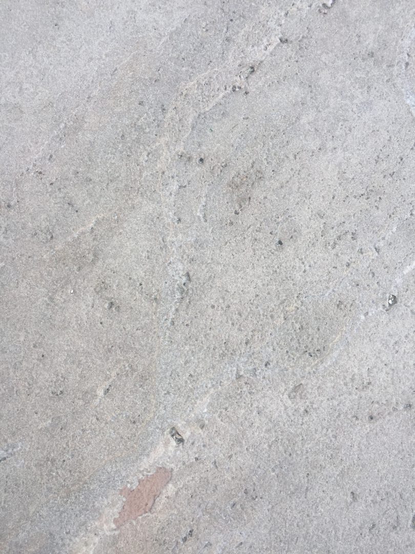 Smooth grayish pink rock face with light texture | Free Textures