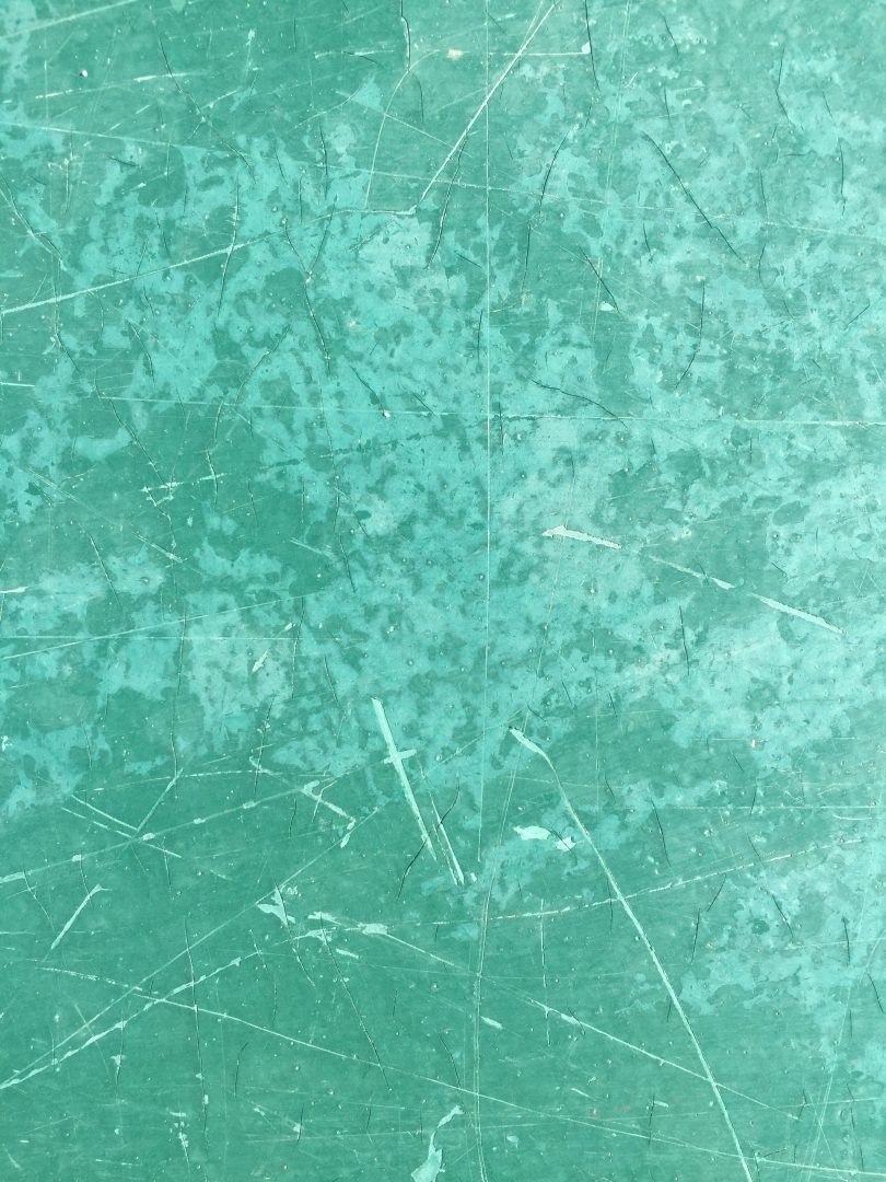 Beat up and intensely cracked green paint with scratches | Free Textures