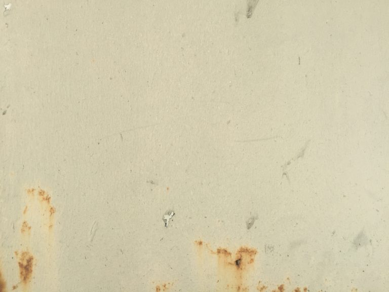 White painted metal panel with rust seeping through texture | Free Textures